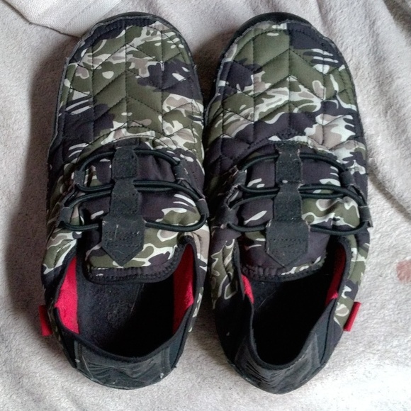 New Balance | Shoes | New Bal Slippers | Poshmark